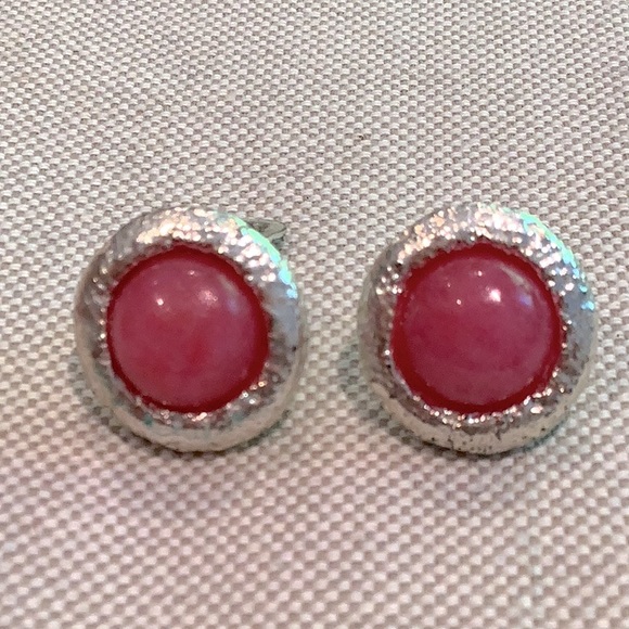 Jewelry | Earrings Vtg Clipon Circular Pink Gem Silver | Poshmark